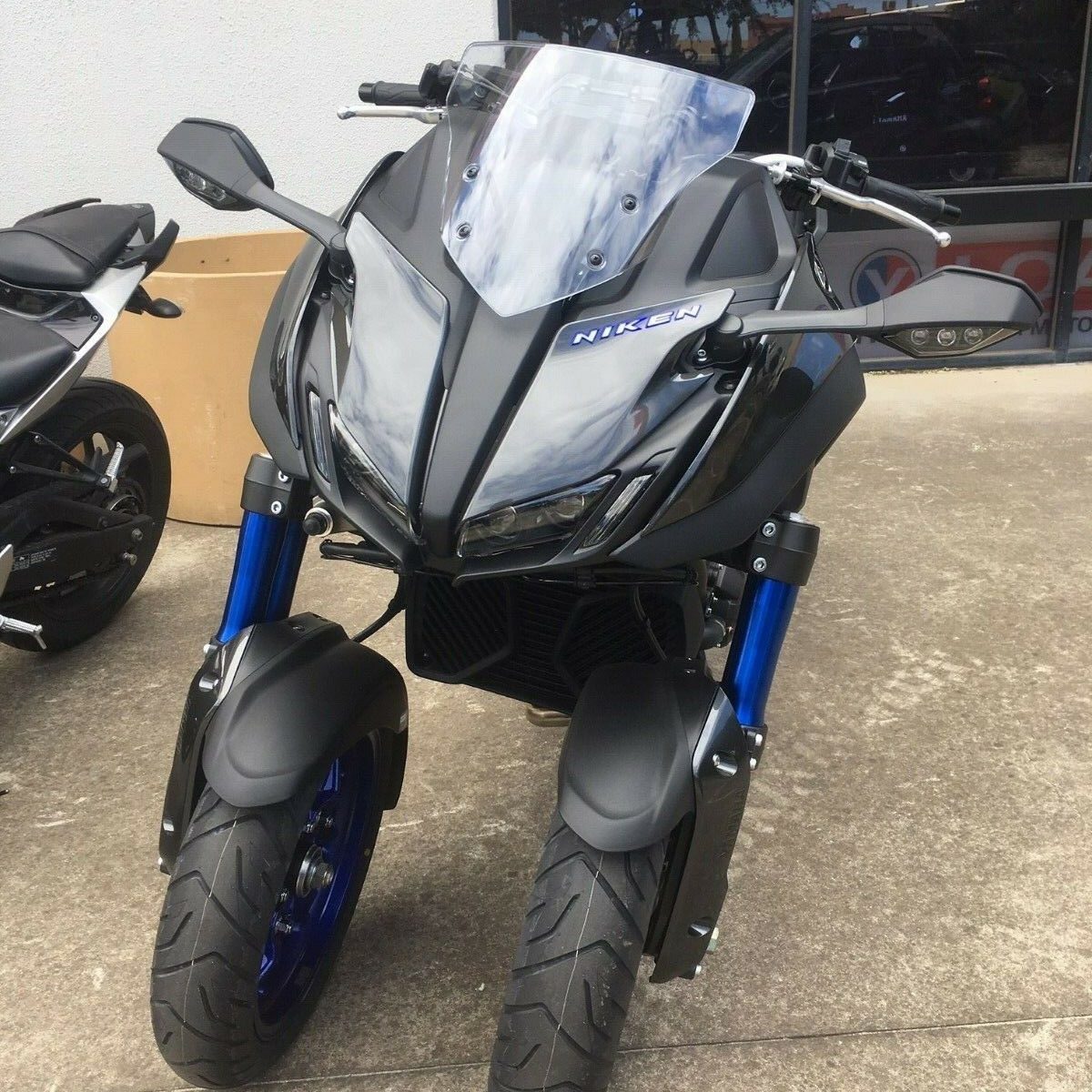 Yamaha NIKEN Custom Motorcycle Number Plate Victoria Black/White ...