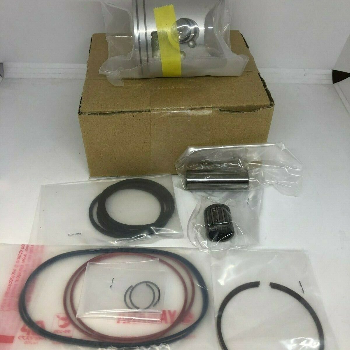 YAMAHA Genuine YZ250 Piston C Size Green Rebuild Kit & Little End ...